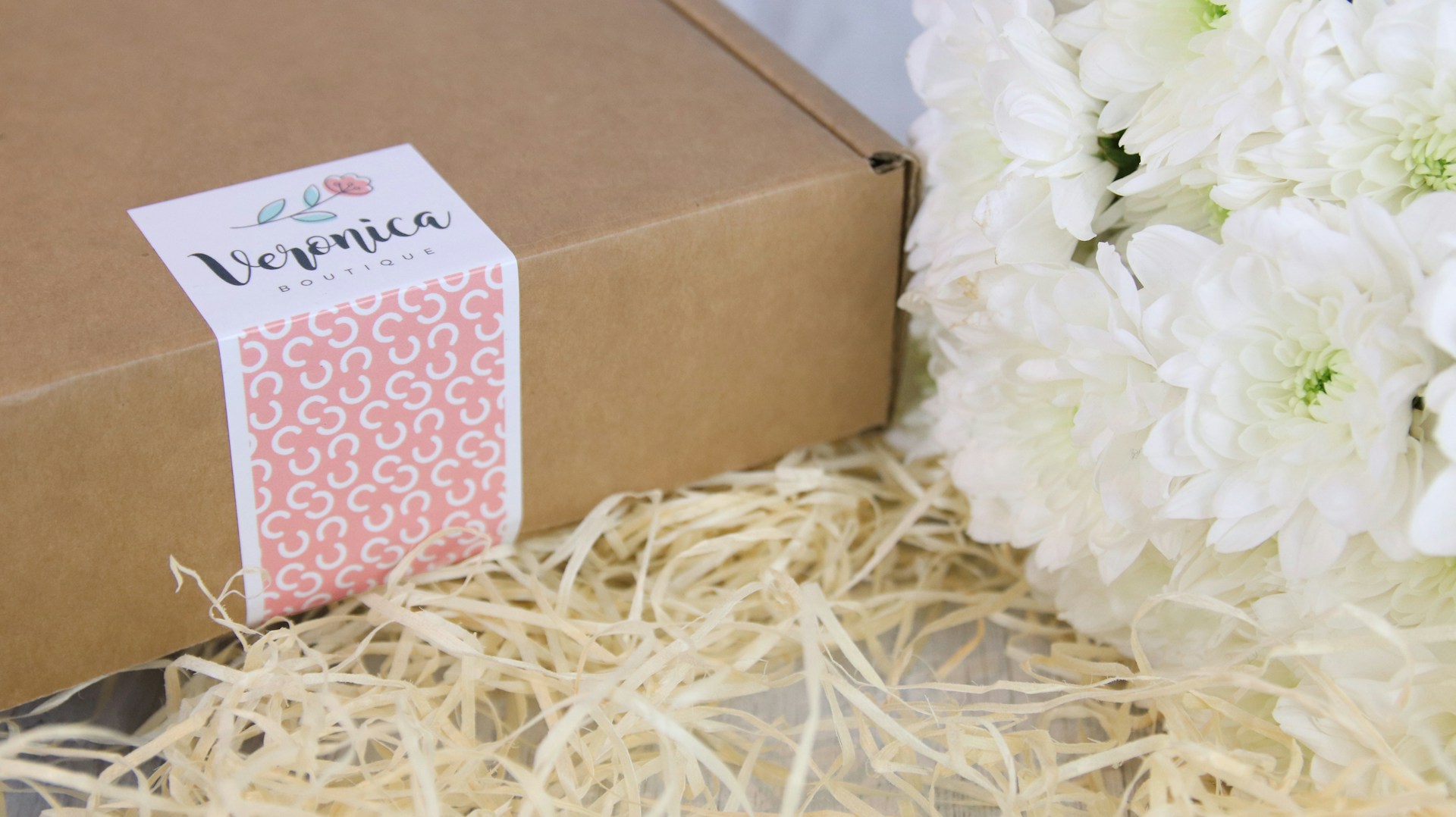 What are The Differences Between NT Labels and TT Labels - Acme Seals Group